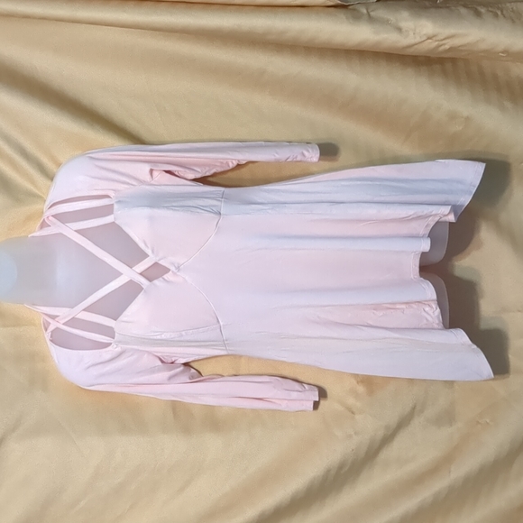 VENUS | Tops | New Itemsuper Cute Venus Pale Pink Top | Poshmark